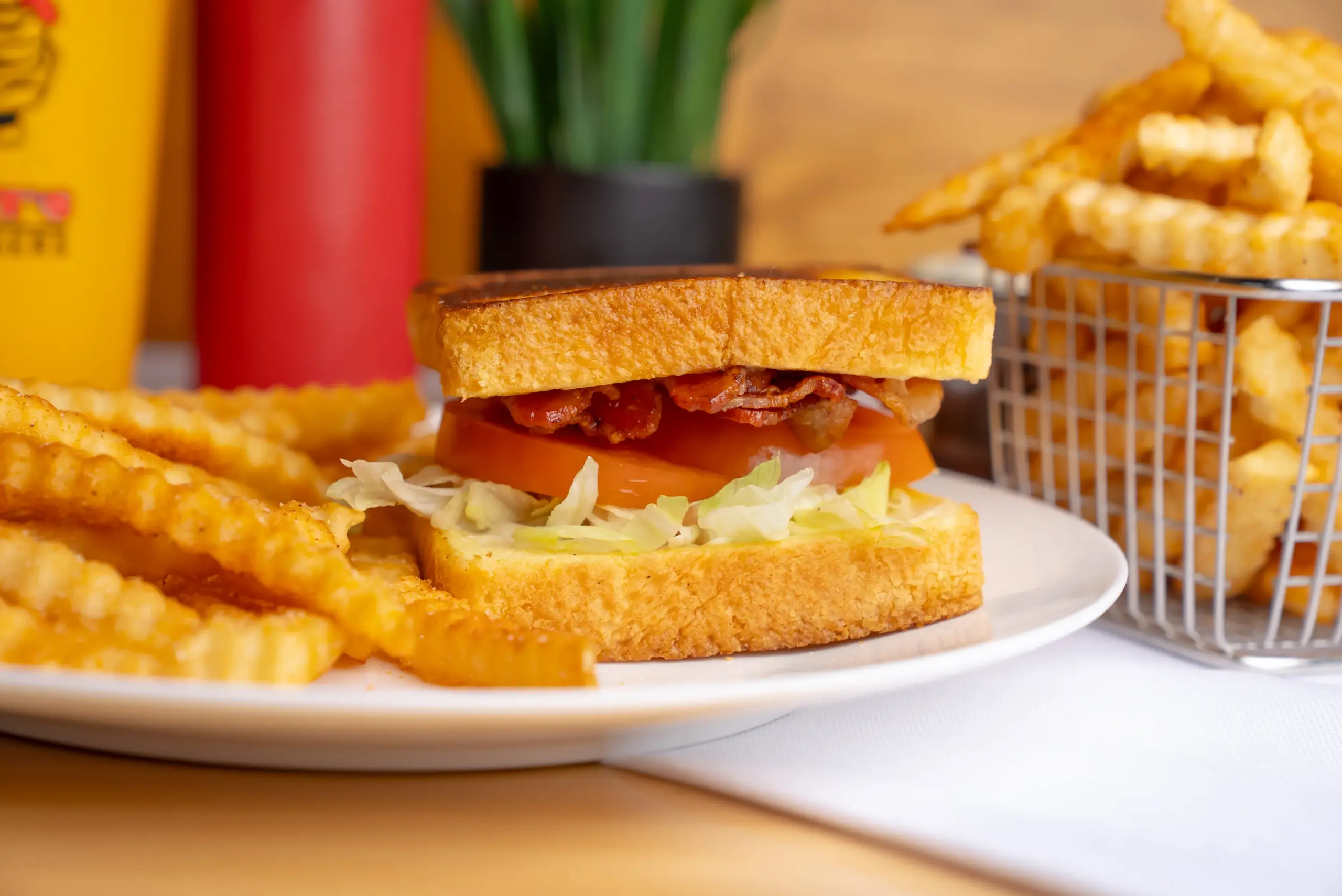 Visalia, CA | Wimpy's Hamburgers - Delicious Hamburgers in Tulare County