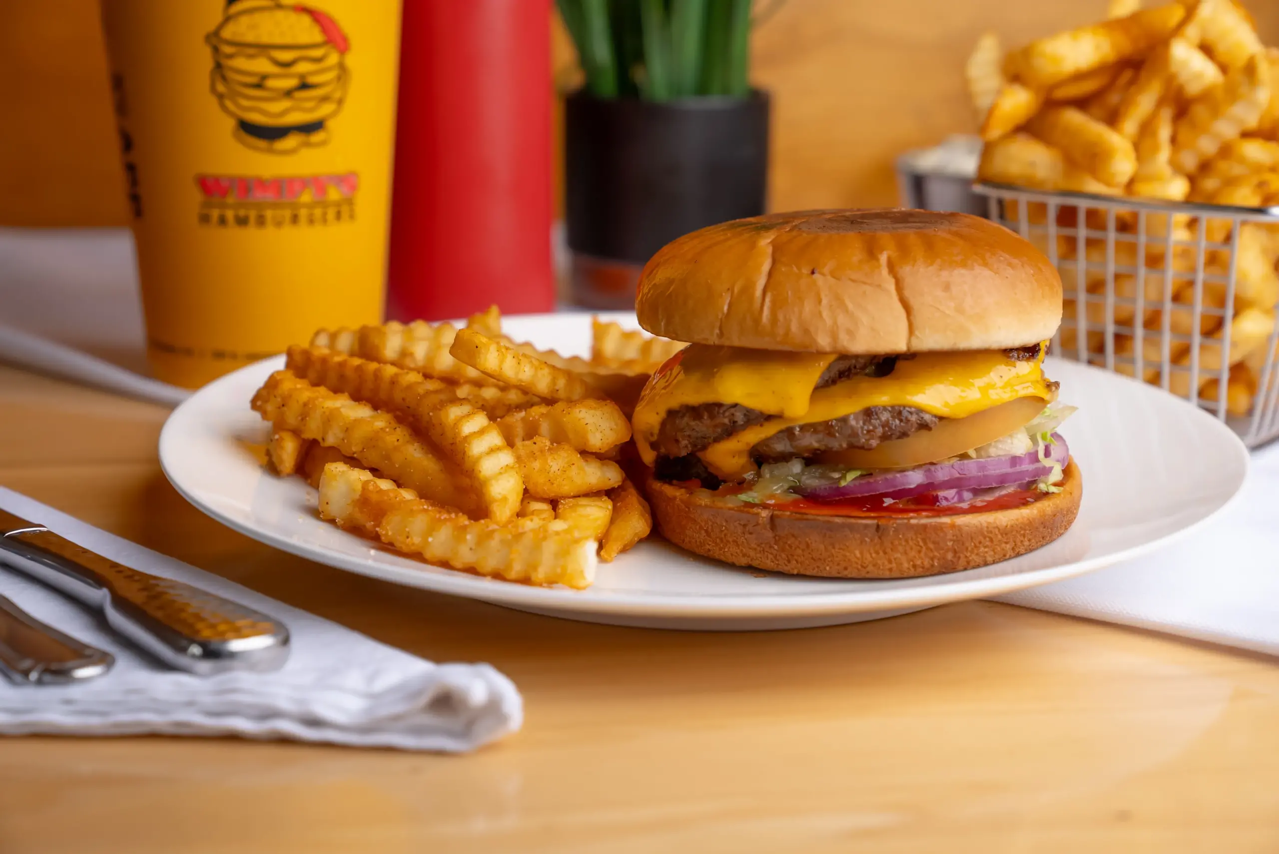 Visalia, CA | Wimpy's Hamburgers - Delicious Hamburgers in Tulare County